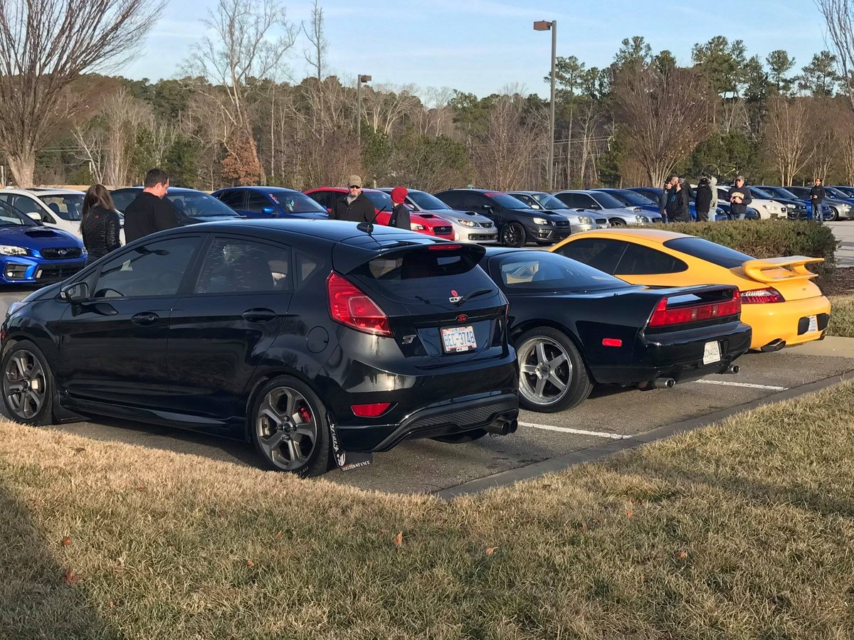 How to Find a Local Car Community