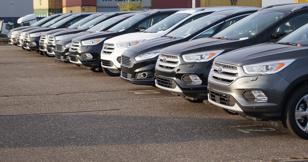 How to Safely Extend the Lifecycle of Older Fleet Vehicles